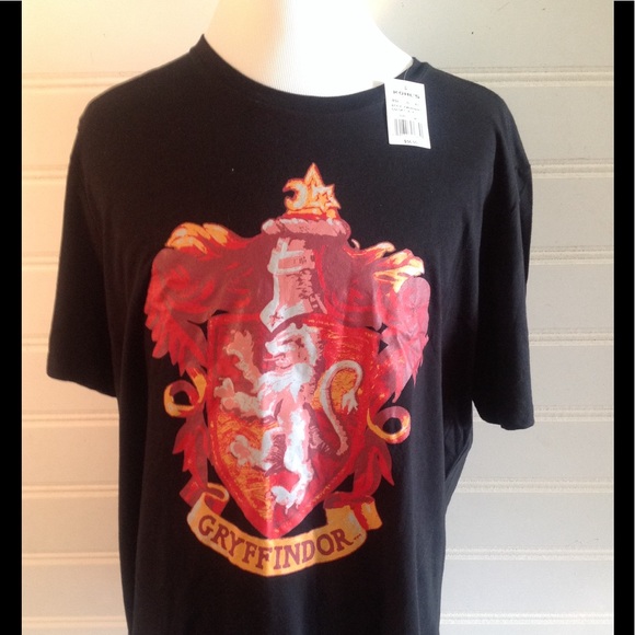 Wizarding World Of Harry Potter | Shirts | Gryffindor Short Sleeve ...
